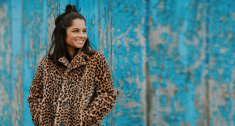 Hire Dilly Carter | Speaker Agent Contact Details