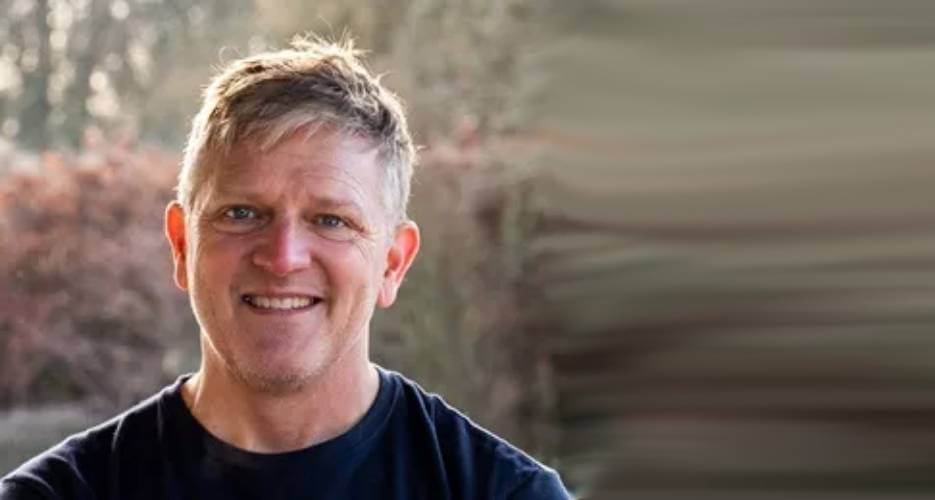 Hire Tim Harris | Speaker Agent Contact Details