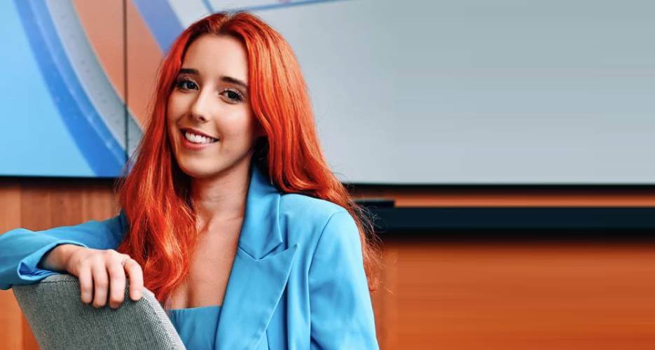 Hire Samantha Tauber | Speaker Agent Contact Details
