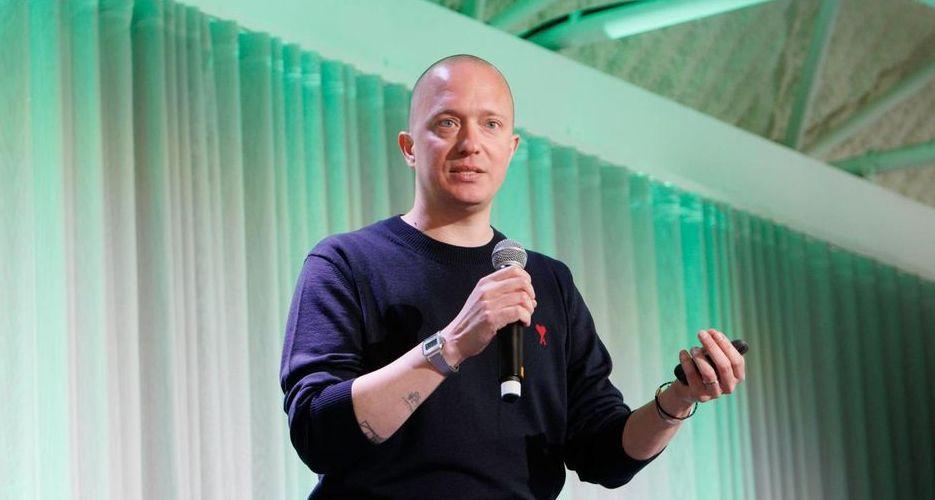 Hire Dan Crompton | Speaker Agent Contact Details